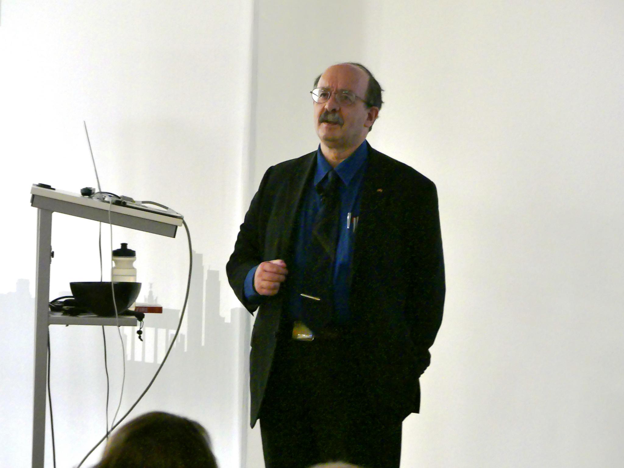 Transforming the Transport Sector Towards a Fossil Fuel Free Future ...